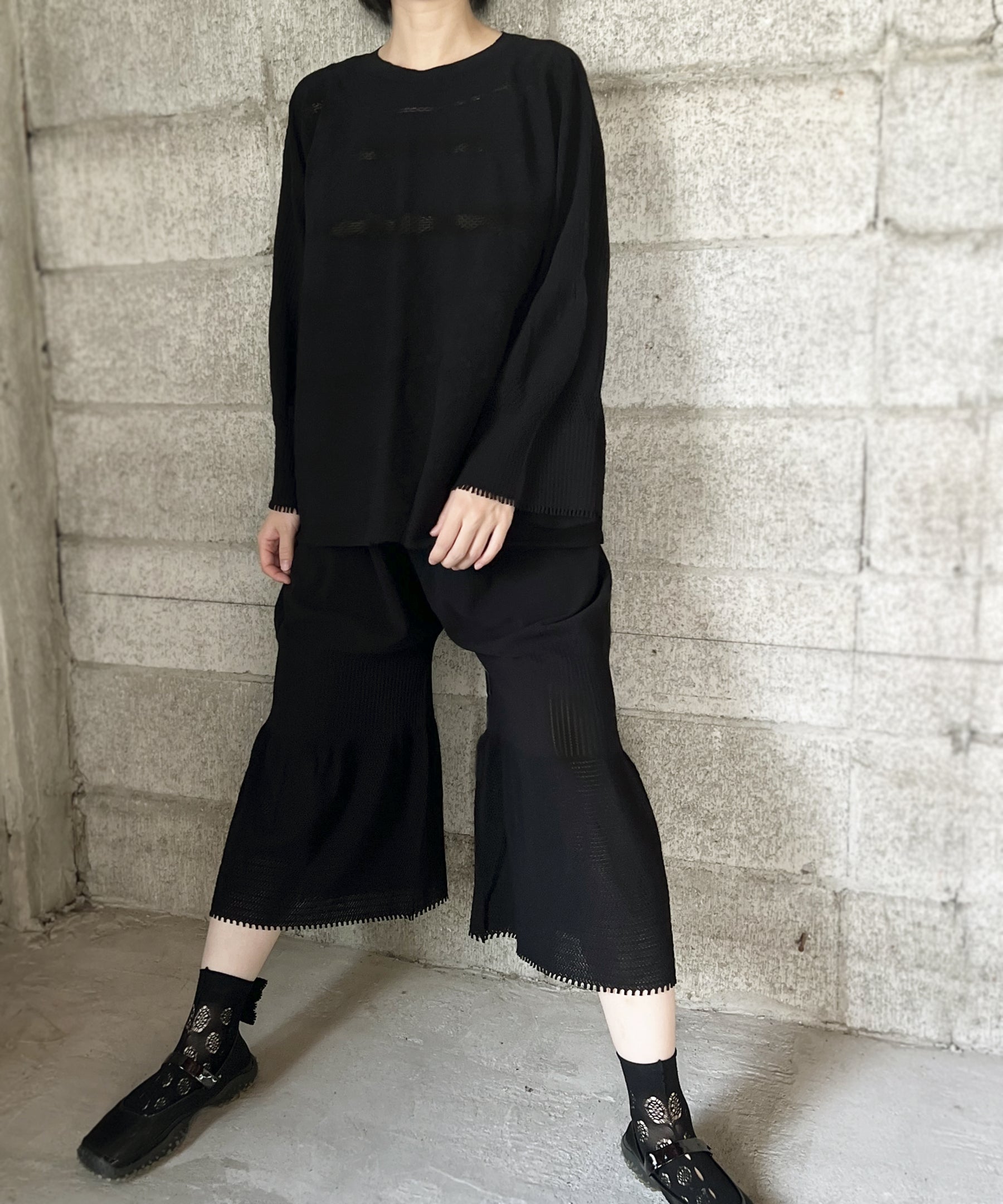 tri.R 】Mermaid wide culottes pants / NL083N-99/black-soft type – bec de ...